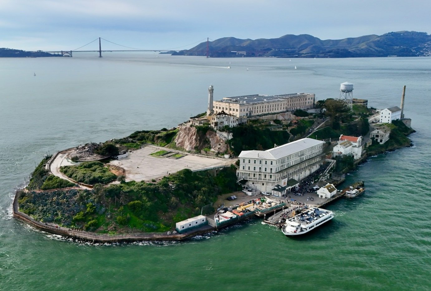 ¿Cómo es y por qué es importante la cárcel de Alcatraz, que Trump ...