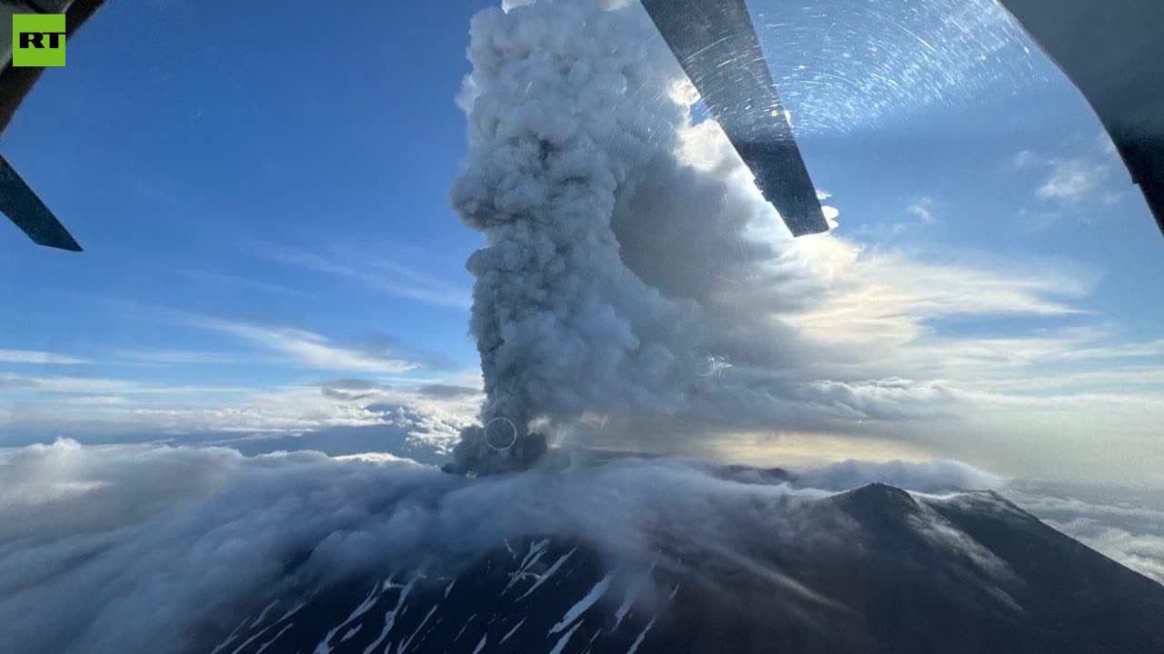 Rusia: entró en erupción el volcán Krashenínnikov tras más de 400 años ...